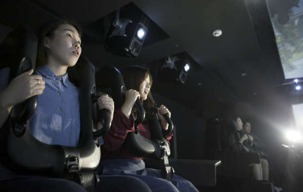 ICT 체험관 SKT '티움'에서 미래 직업 체험하세요